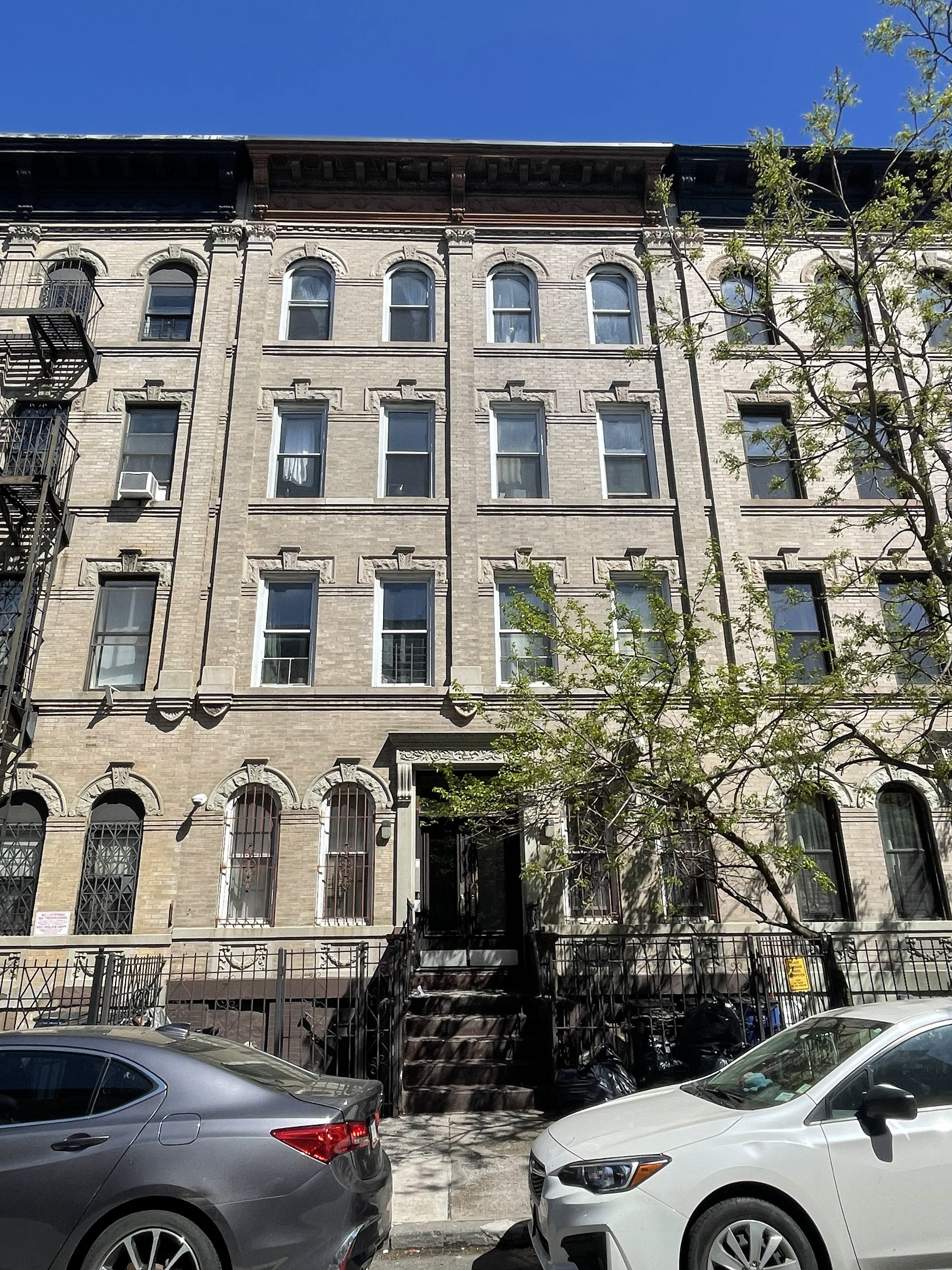 85 Kingston Ave Brooklyn Ny 11213